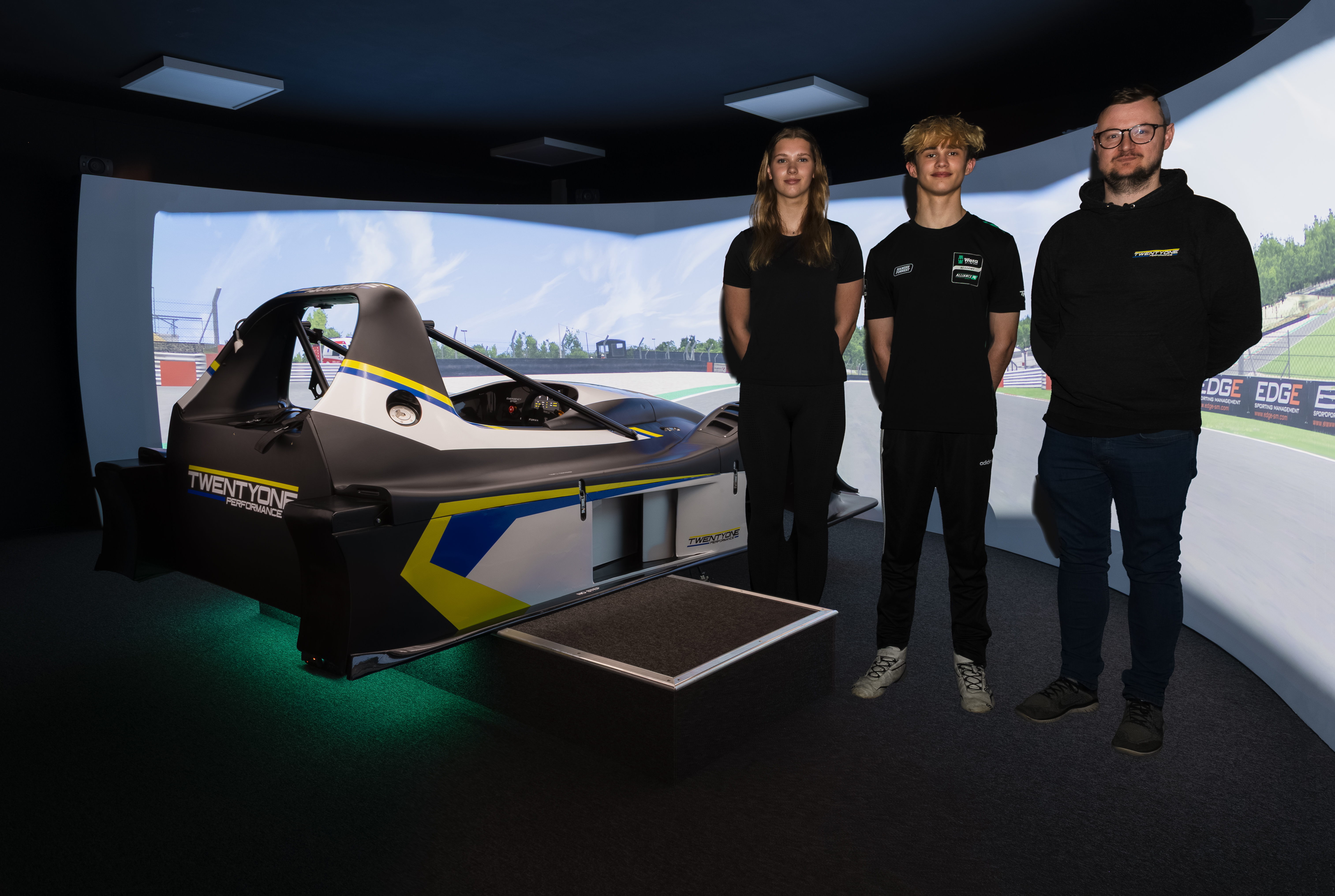 Radical Motorsport | News | Radical Racing Rebels Take on The Ultimate ...